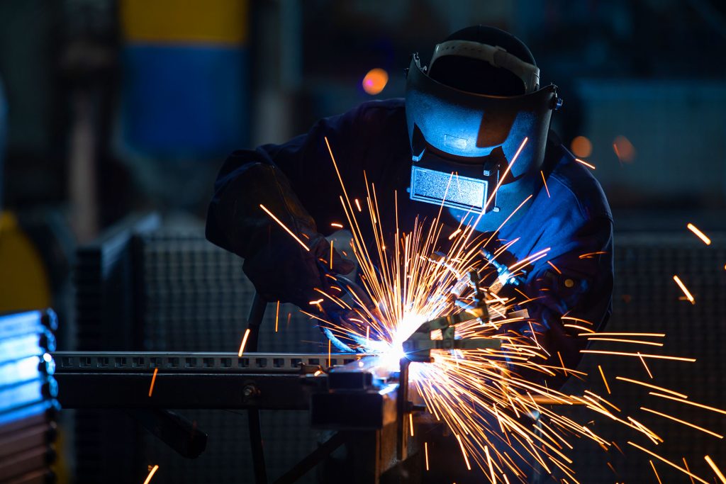 How to Select Proper Protective Equipment for Welding